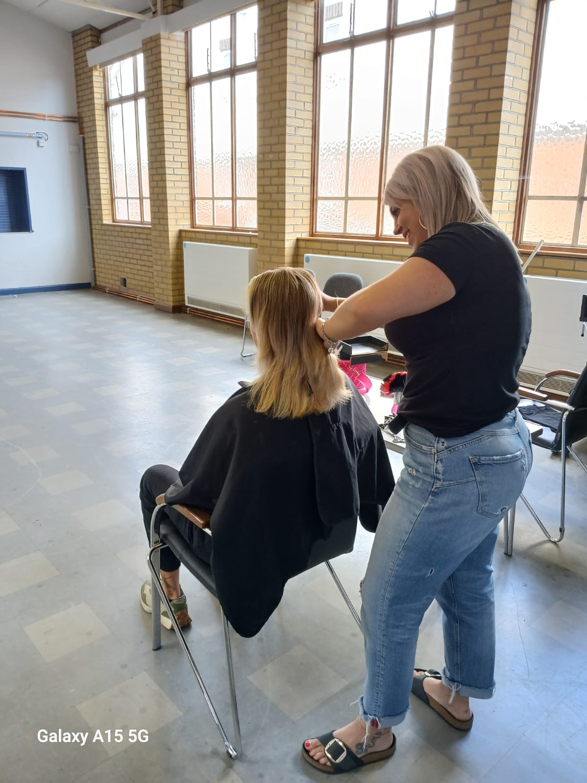️ Hart Foodbank launches free hairdressing service – and it’s a cut ...